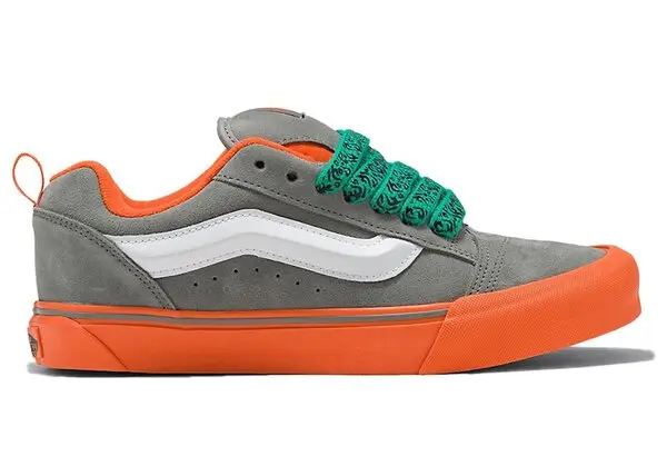 VANS Knu Skoolin Sneakers - Pop Outsole/orange