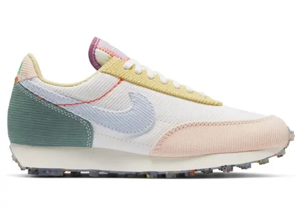 Nike Daybreak Corduroy Sneakers