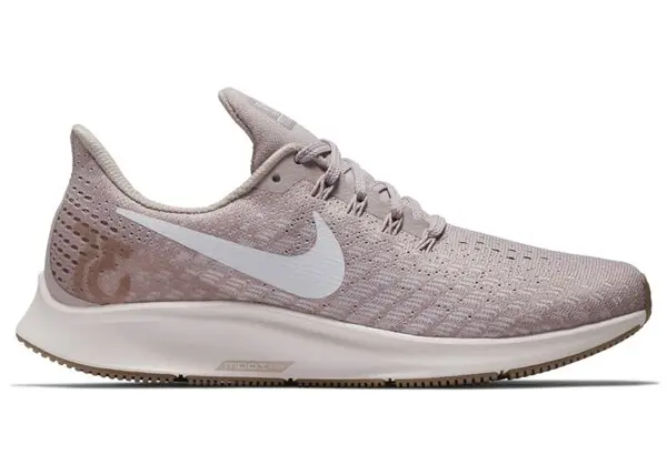 Nike Air Zoom Pegasus 35 Sneakers