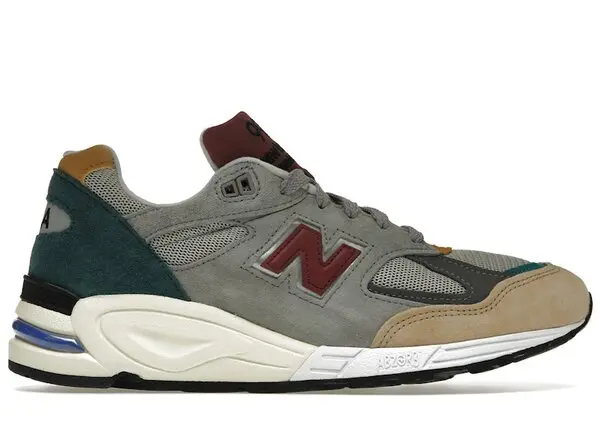 NEW BALANCE 990v2 Sneakers - Grey/tan/green