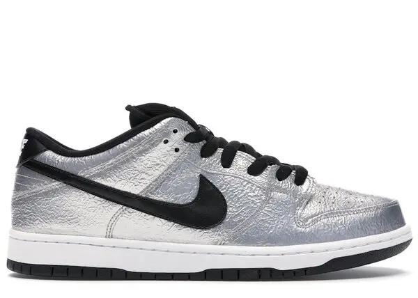 Nike Dunk Low Sneakers - Metallic Silver/white/black