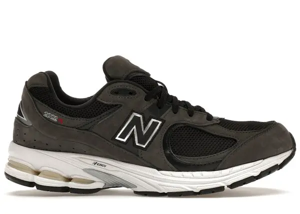 NEW BALANCE 2002rin Sneakers - Black/grey