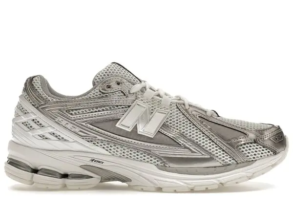 NEW BALANCE 1906r Urbancorein Sneakers - Silver/white