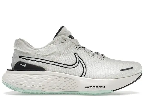 Nike Zoomx Invincible Run Flyknit 2 Sneakers - Sail/sailblack/light Bone