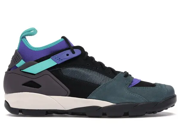 Nike Revaderchi Sneakers