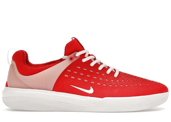 Nike Sb Zoom Nyjah 3 Sneakers - University Red