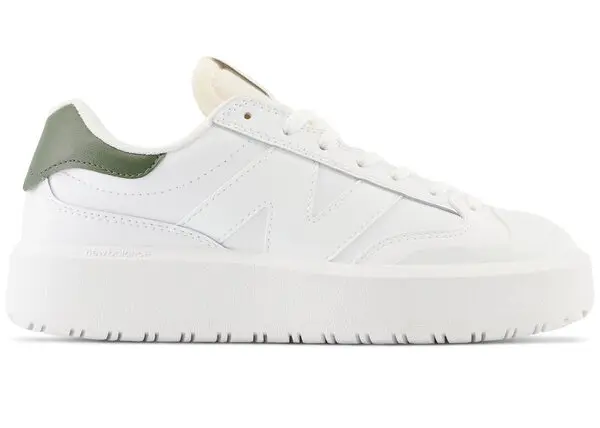 NEW BALANCE Ct302 Sneakers