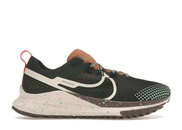 Nike React Pegasus Trail 4