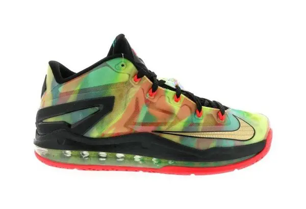 Nike Lebron Low Se Sneakers - Multi/color/metallic Gold