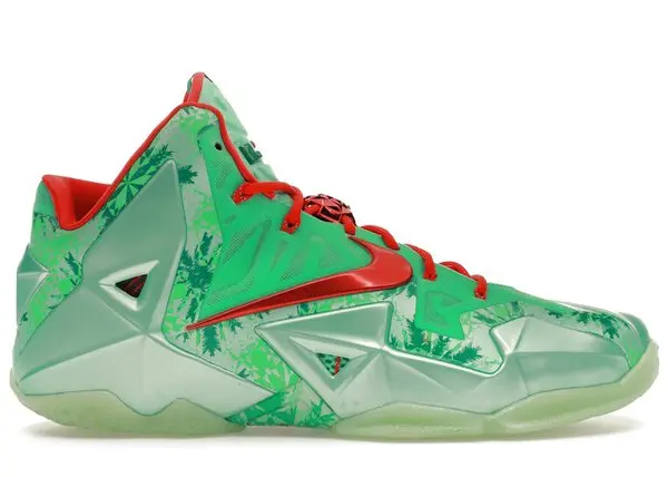 Nike Lebron Christmas Sneakers - Green Glow/light Crimson/arctic Green