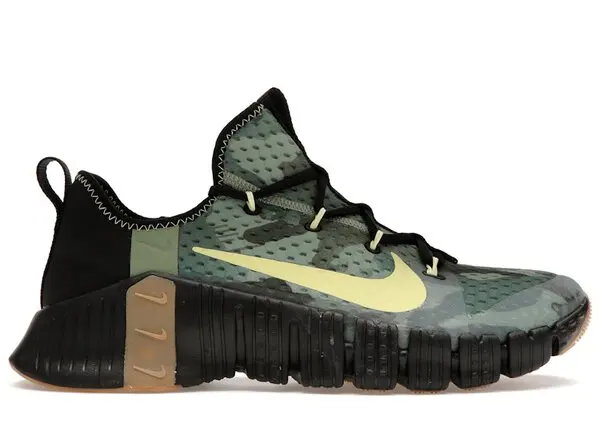 Nike Free Metcon 3 Camo Sneakers