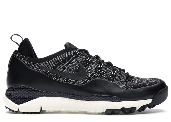 Nike Lupinek Flyknit Low Sneakers - Sail/black/anthracite