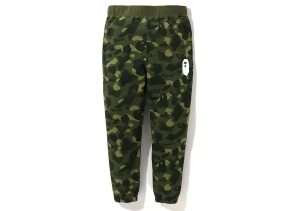 BAPE Camo Sweat Pants - Green