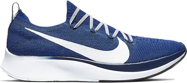 Nike Zoom Fly Flyknit Sneakers
