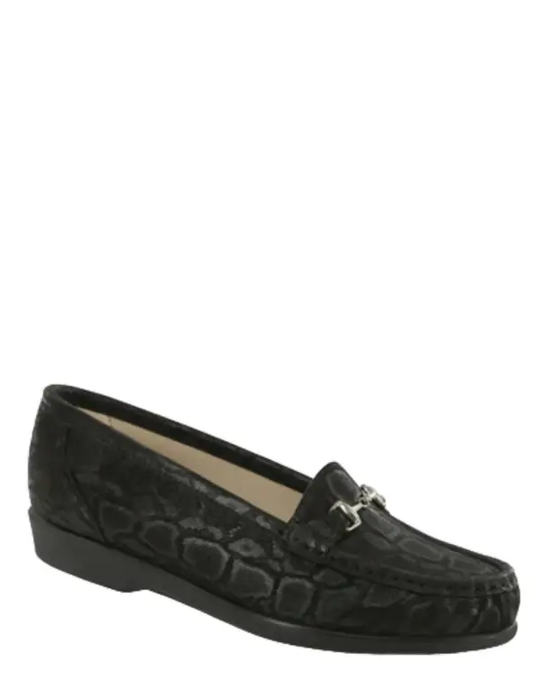 sas classic slip on loafer