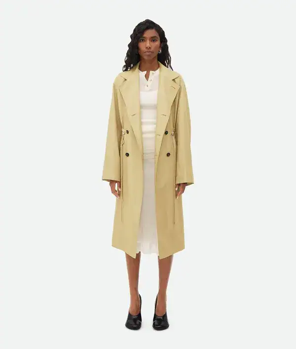 BOTTEGA VENETA」Light Beige Trench Coat