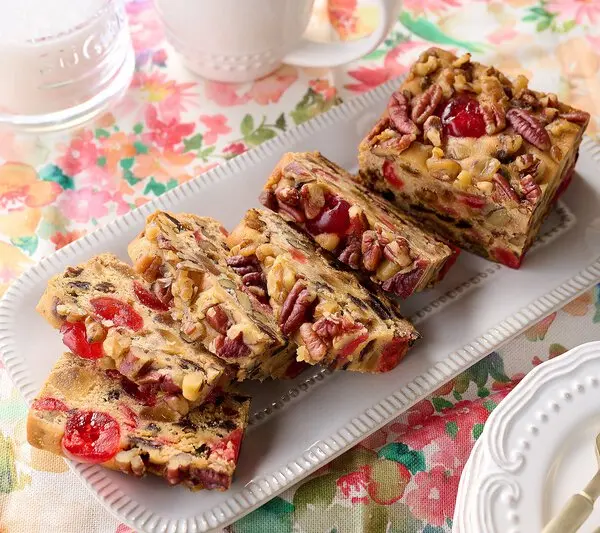 BEATRICE BAKERY COMPANY Beatrice Bakery 1-lb Ye Olde English Fruit And Nut Cake