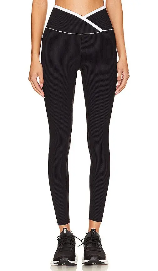 Year Of Ours Ribbed Two Tone Veronica Legging In Black - Black & White