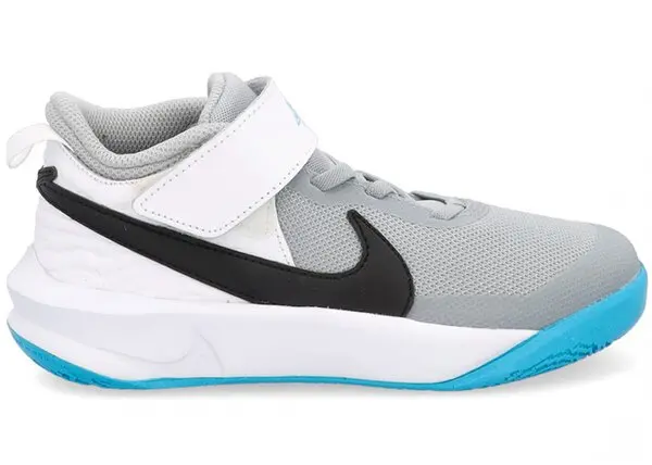 Nike Team Hustle D 10 Sneakers