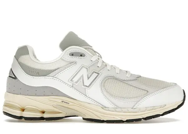 NEW BALANCE 2002r Sneakers - White/reflection/gold Metallic