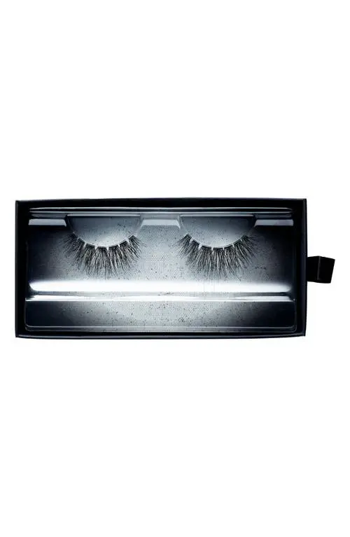 MELT COSMETICS Moxie Multi-layered & Clustered False Lashes - Moxie Lashes