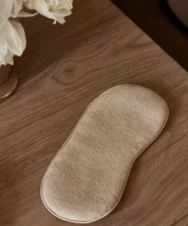 Jenni Kayne Alpaca Eye Mask - Oatmeal