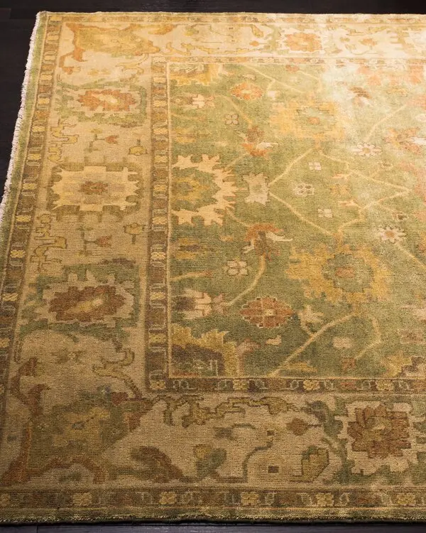 SAFAVIEH Valley Oushak Rug, 4' X 6