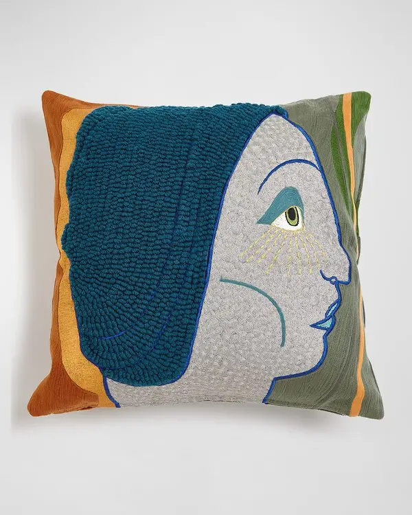 GLOBAL VIEWS Frau Heidi Pillow