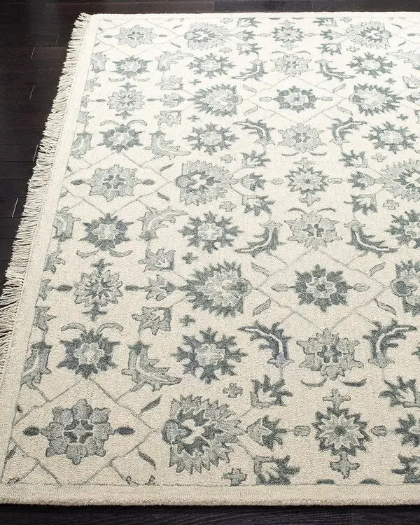 SAFAVIEH Freya Hand-tufted Rug, 8' X 10