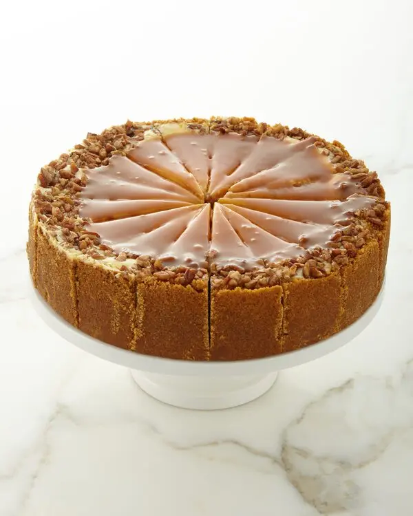 CHEESECAKE ROYALE Caramel Fudge Cheesecake - One-color