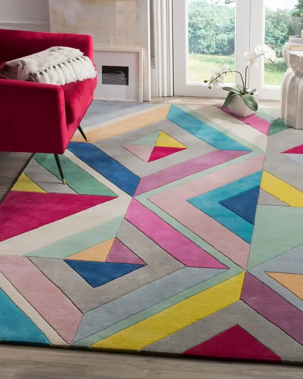 SAFAVIEH Adela Hand-tufted Rug, 5' X 8
