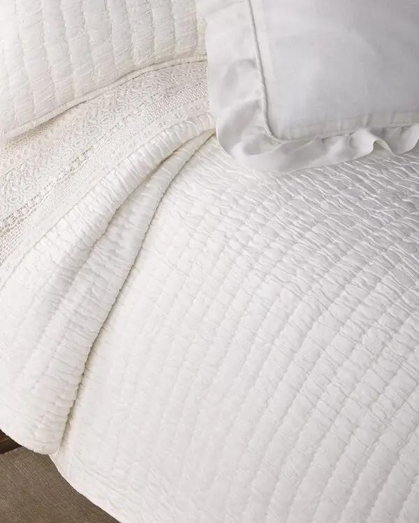 AMITY HOME Hadon Matelasse Quilt