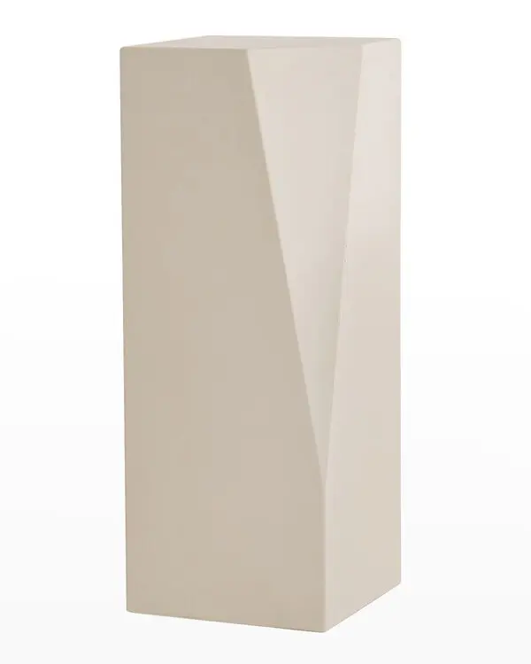 GLOBAL VIEWS Facet Pedestal