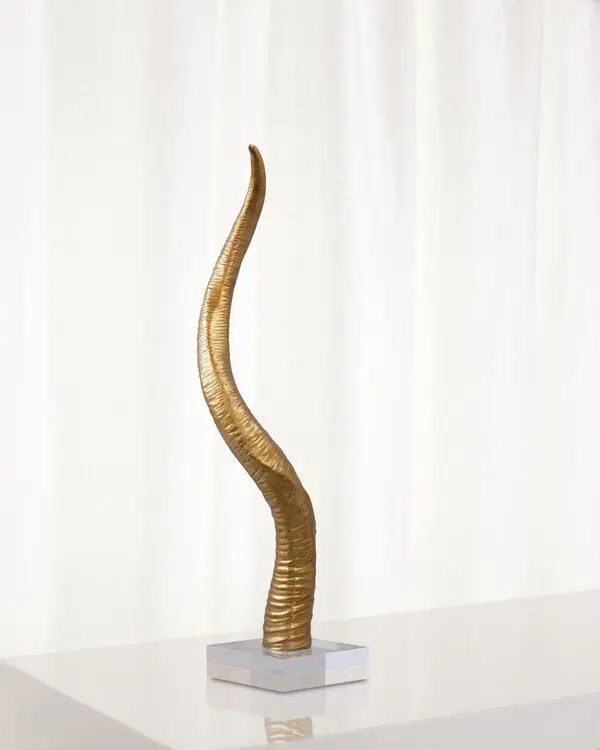 PORT 68 Safari Sculpture