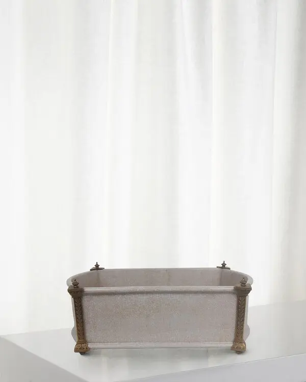 WINWARD HOME Porcelain Planter