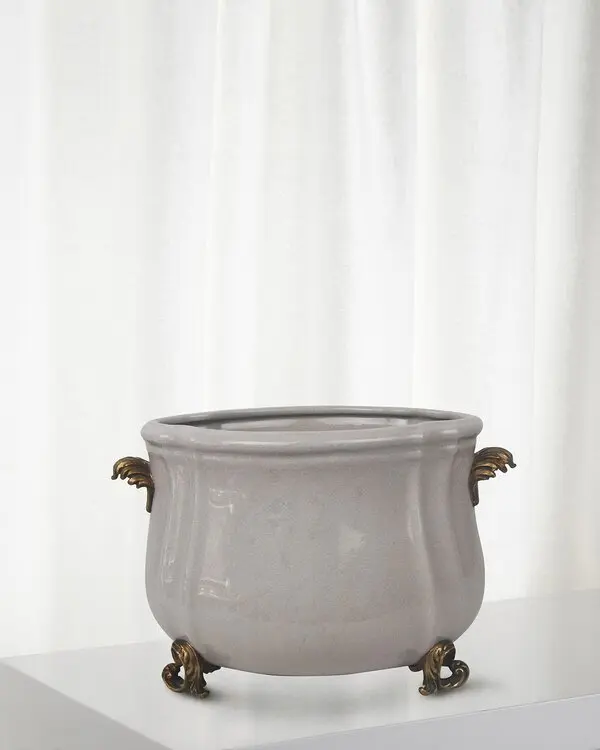WINWARD HOME Porcelain Planter