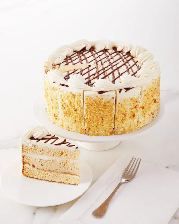 CHEESECAKE ROYALE Tres Leches Cake - One-color