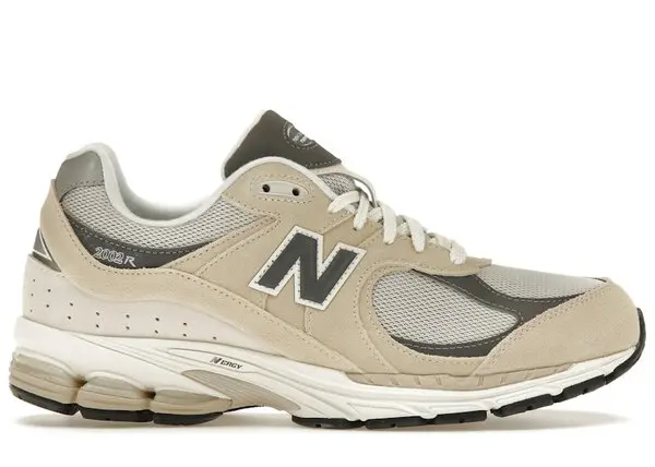 NEW BALANCE 2002rin Sneakers - Sandstone/magnet