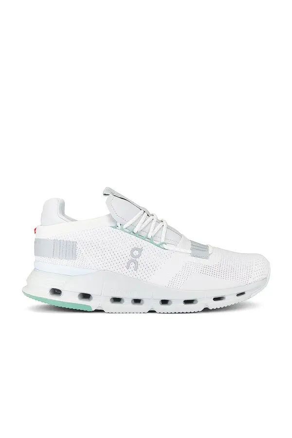 On Cloudnova Sneakers - Undyed White & Glacier