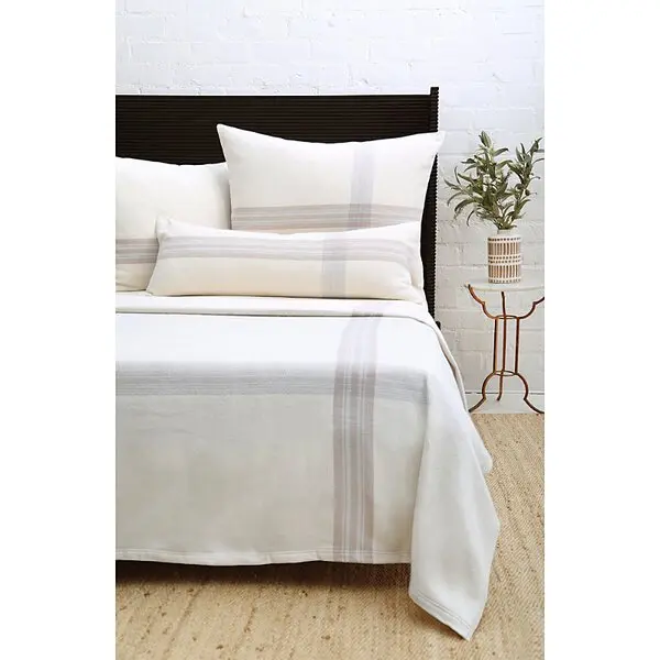 POM POM AT HOME Geneva Plaid Blanket