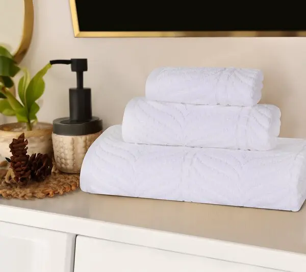 SUPERIOR Chevron Zero Twist Cotton 3-pc Jacquar Towel Set