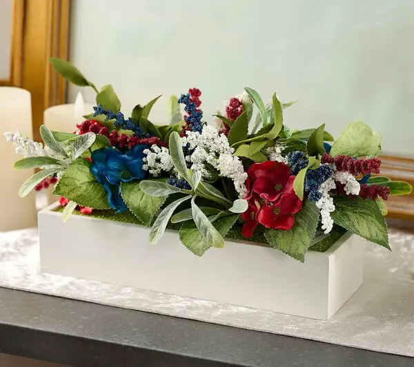 VALERIE PARR HILL Red, White And Blue Rectangular Centerpiece Valerie