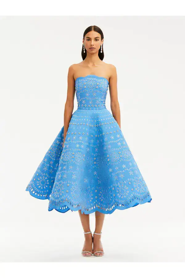 Oscar De La Renta Crystal Eyelet Cocktail Dress - Blue | Editorialist