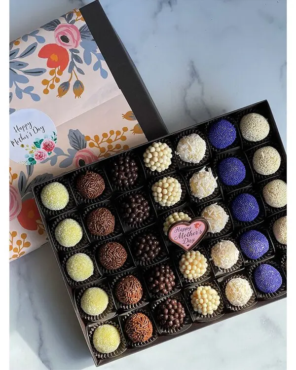 Buy Brigadeiro Sprinkles Mother's Day Brigadeiro Box - Nocolor At 9% ...