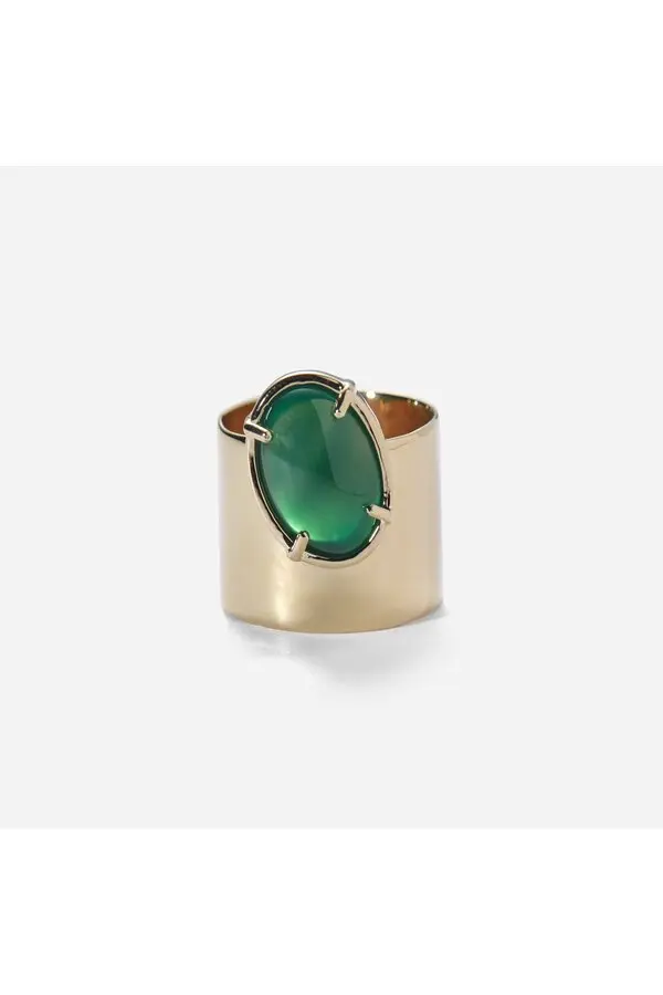 Lady Grey Offset Ring With Onyx In Gold