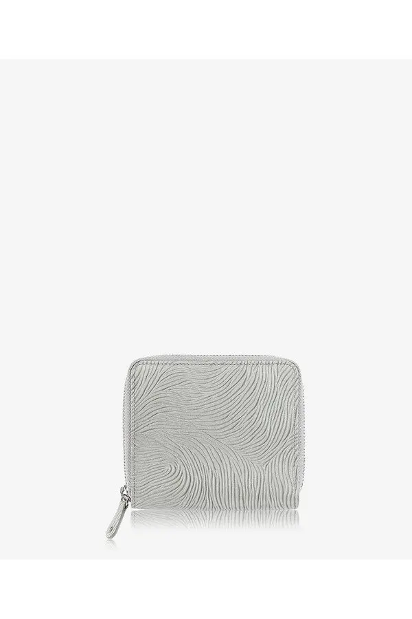 Gigi New York Medium Zip Around Wallet