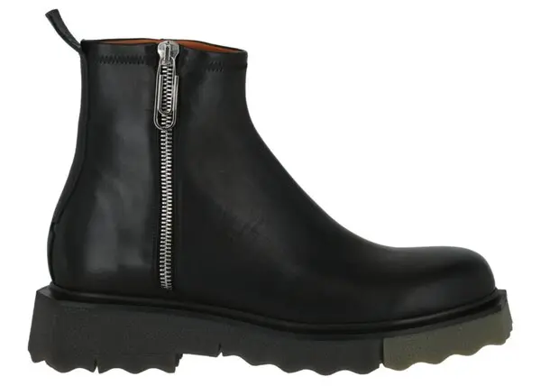 Off-White Sponge Sole Leather Zip Boot - Black