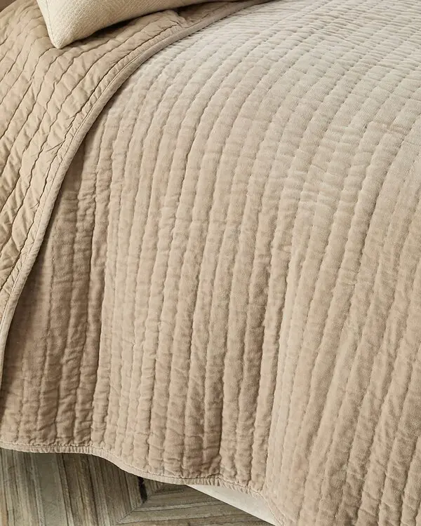 AMITY HOME Ethan Quilt