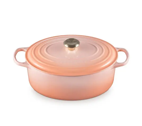 LE CREUSET 6.75 Qt. Signature Oval Dutch Oven