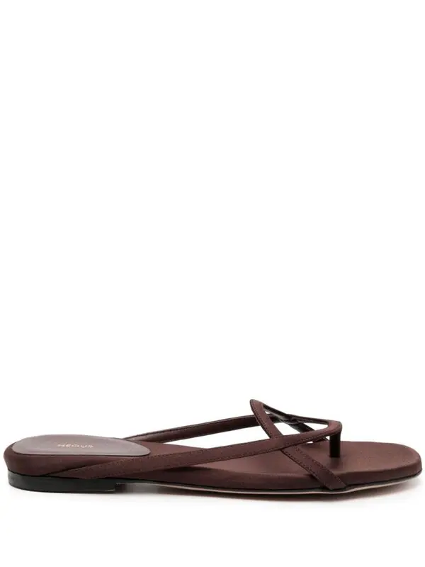 NEOUS Kaitos Thong Sandals